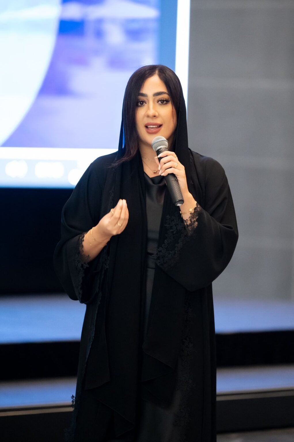 Hanan Al Sammak: Charting the Path from Corporate Expert to UAE's ...